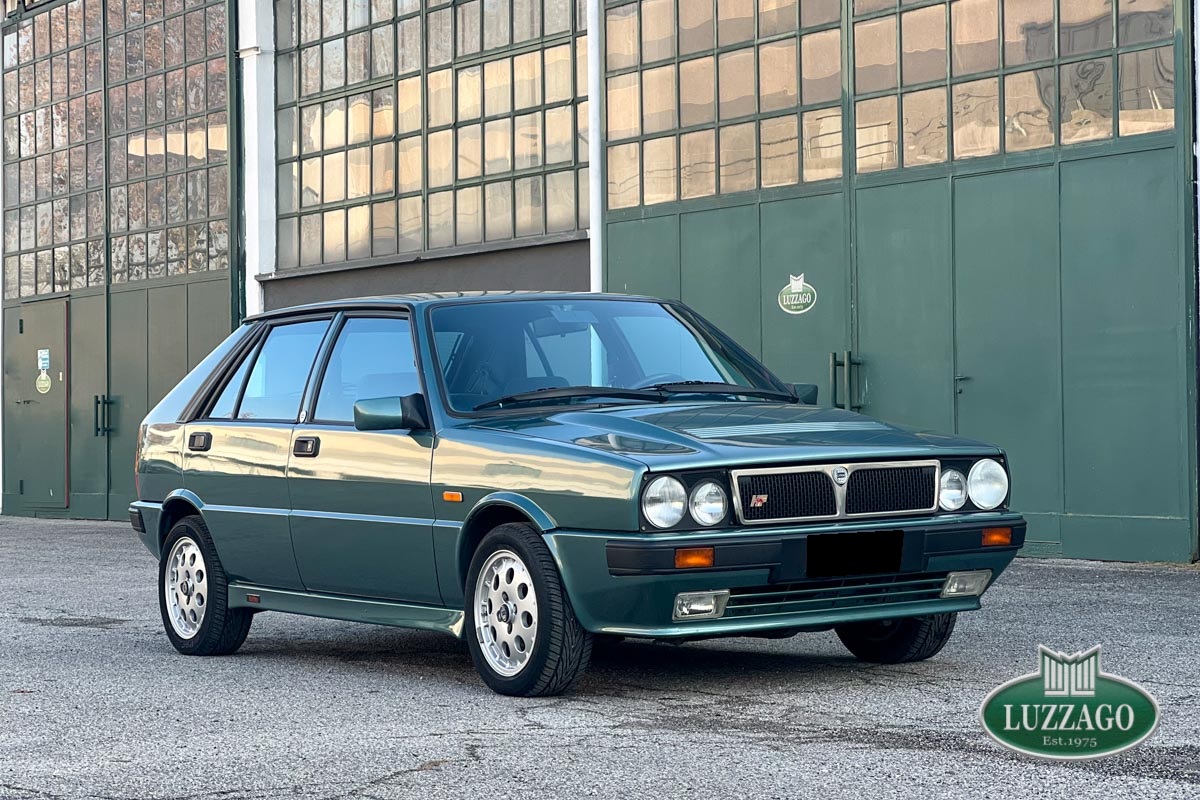 Lancia Delta 1600 Turbo HF classic cars historic cars vintage cars for sale by Luzzago 1975